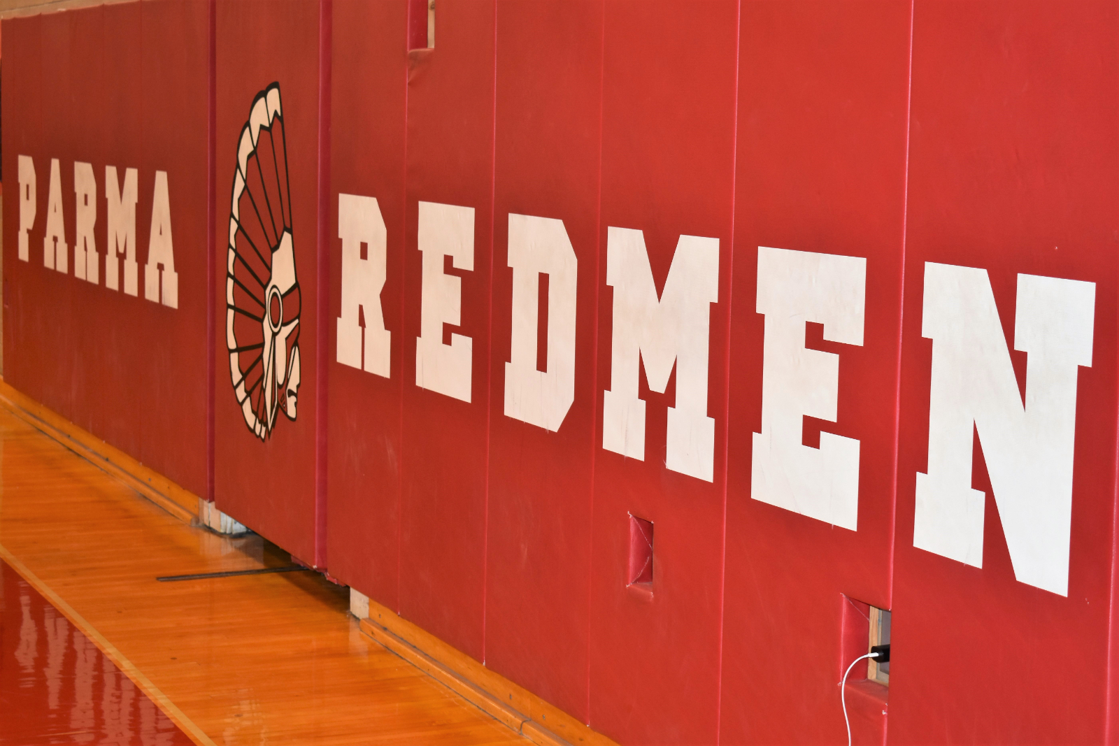 Parma Senior - Team Home Parma Senior Redmen Sports