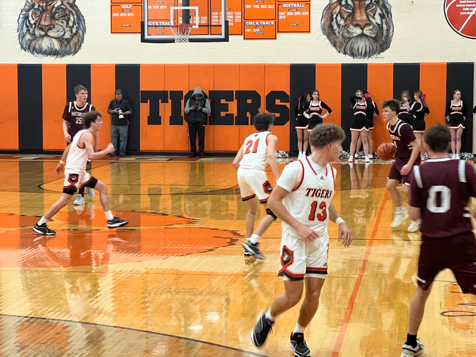 Springfield Local - Team Home Springfield Local Tigers Sports