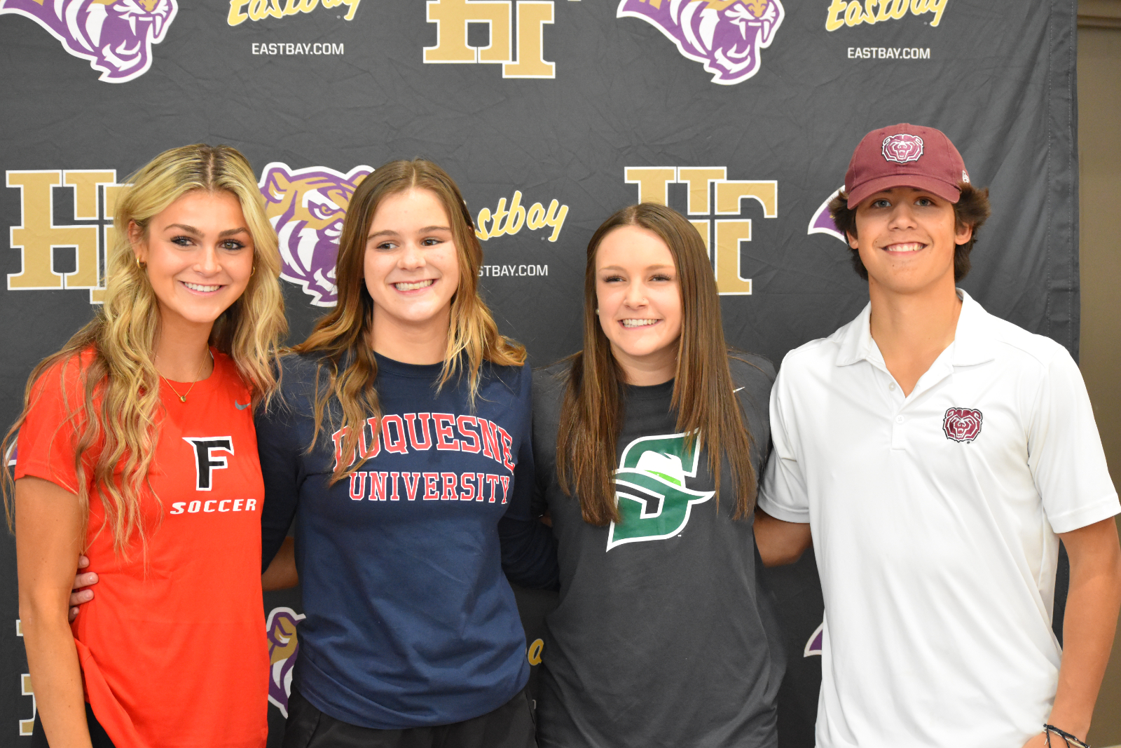 Holy Family - Team Home Holy Family Tigers Sports