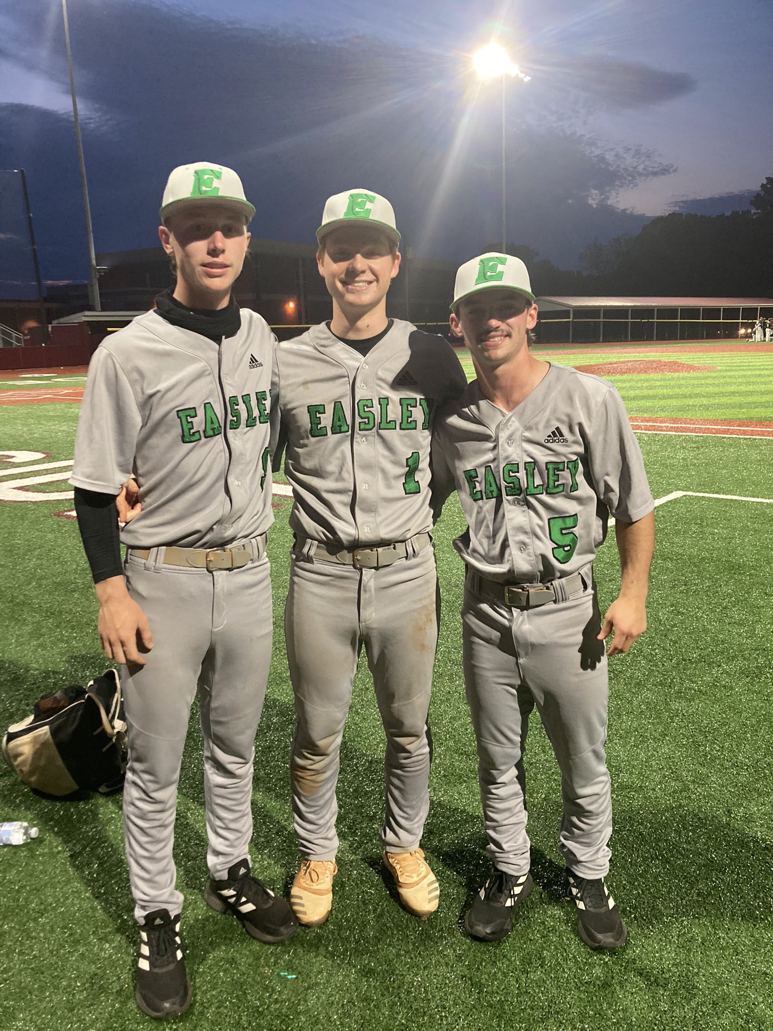 Easley - Team Home Easley Green Wave Sports