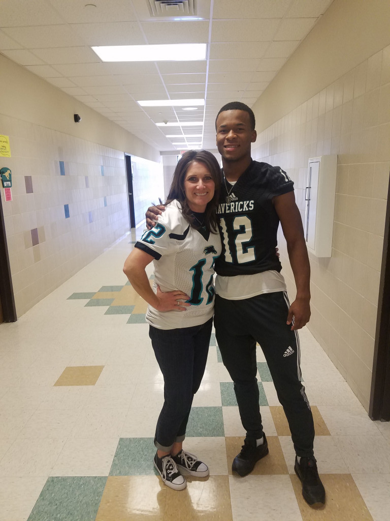 Pasadena Memorial - Team Home Pasadena Memorial Mavericks Sports