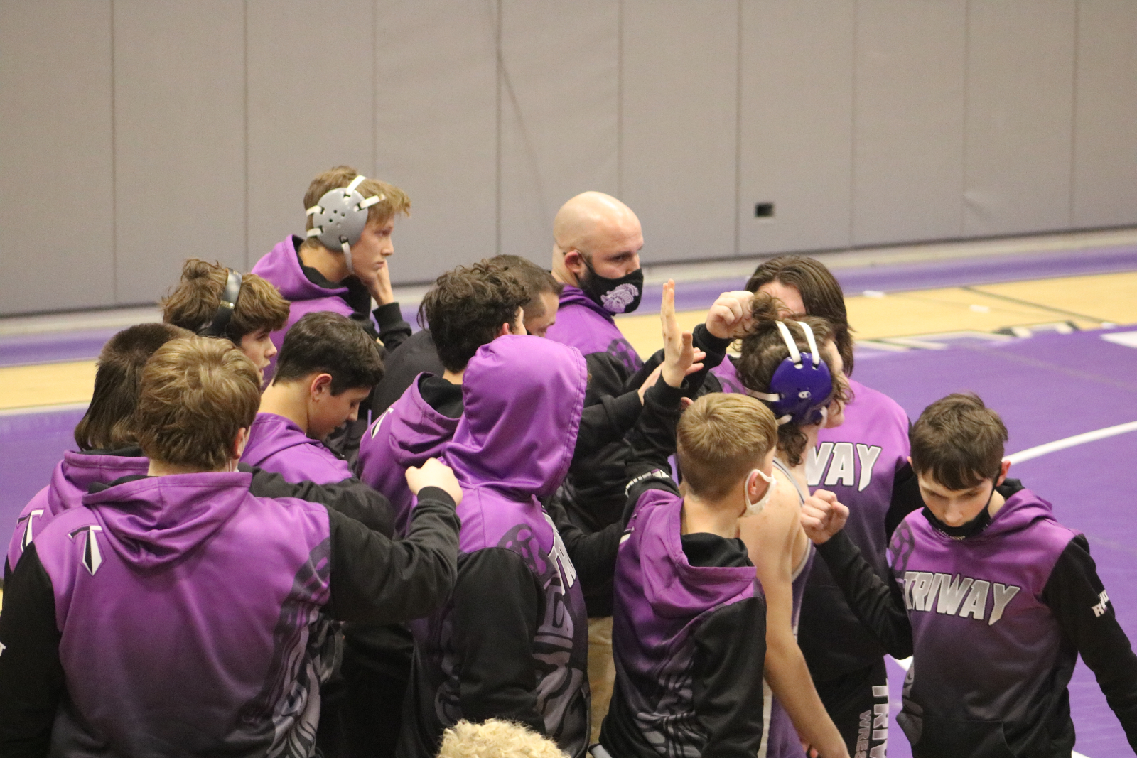 Triway - Team Home Triway Titans Sports