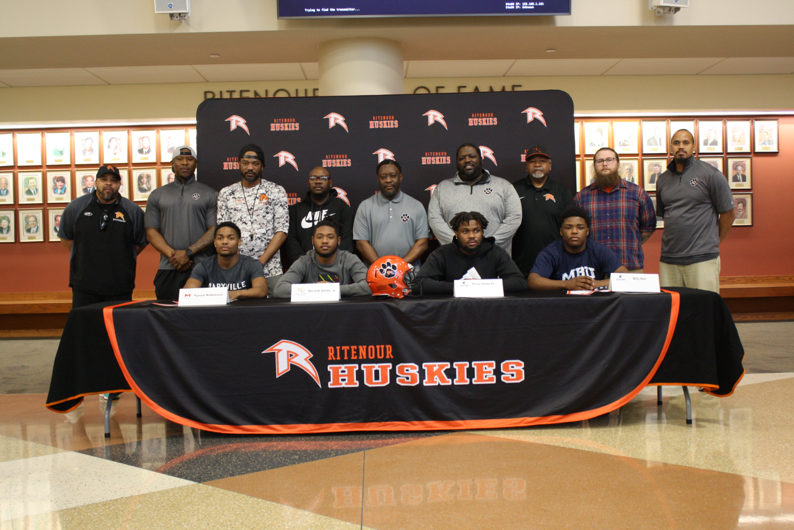 Ritenour - Team Home Ritenour Huskies Sports