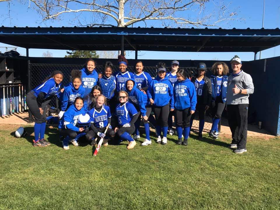 Daingerfield - Team Home Daingerfield Tigers Sports