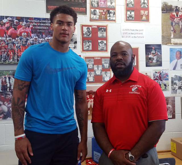 Lima Senior - Team Home Lima Senior Spartans Sports