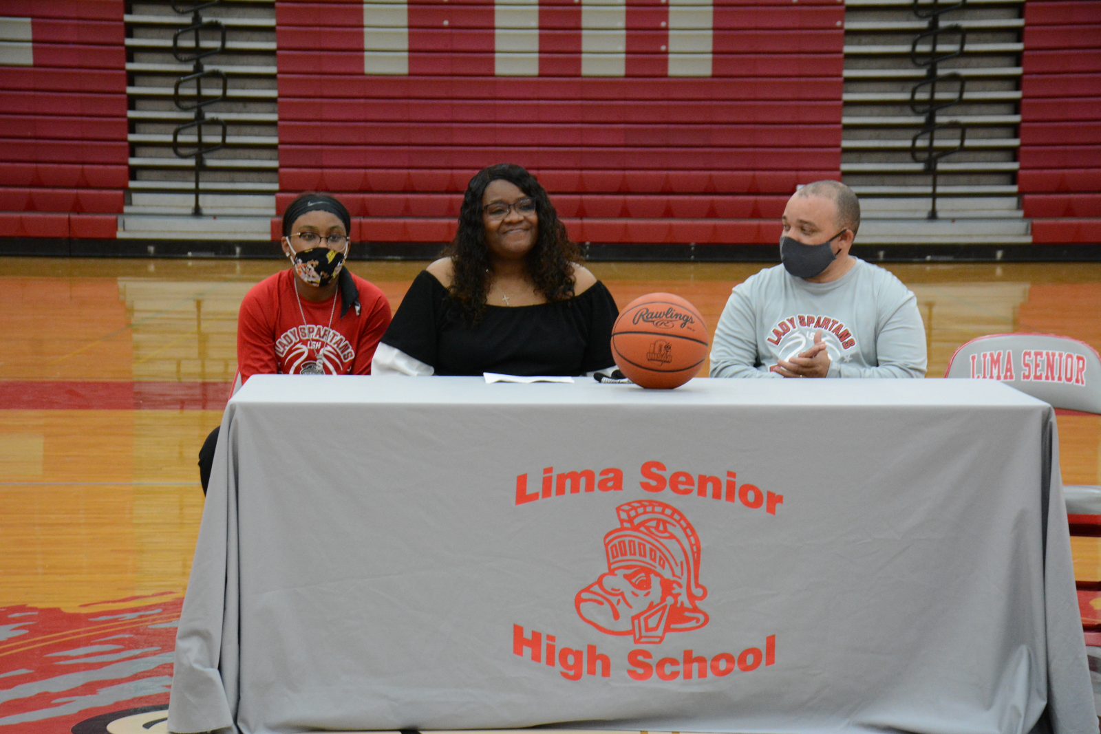 Lima Senior - Team Home Lima Senior Spartans Sports