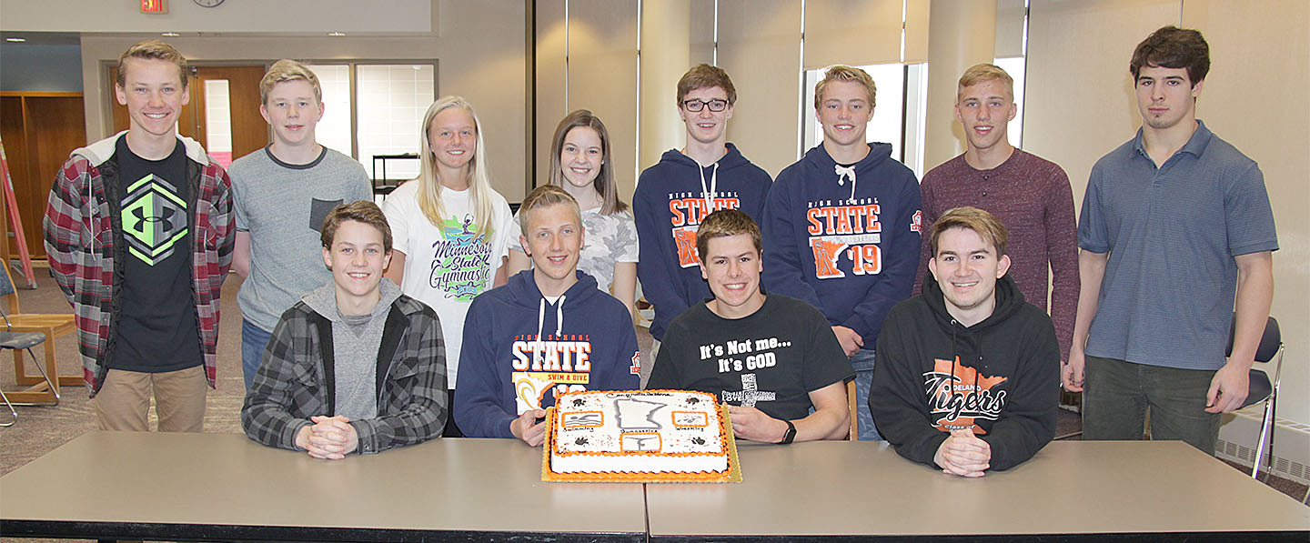 Delano - Team Home Delano Tigers Sports