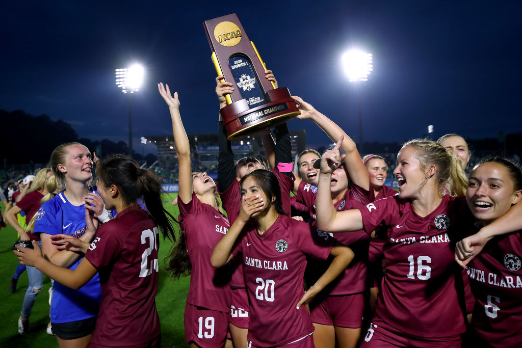 Menlo-Atherton - Team Home Menlo-Atherton Bears Sports