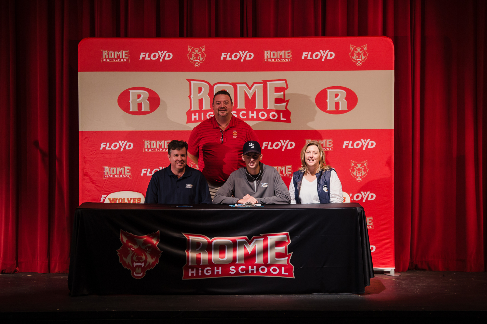 Rome - Team Home Rome Wolves Sports