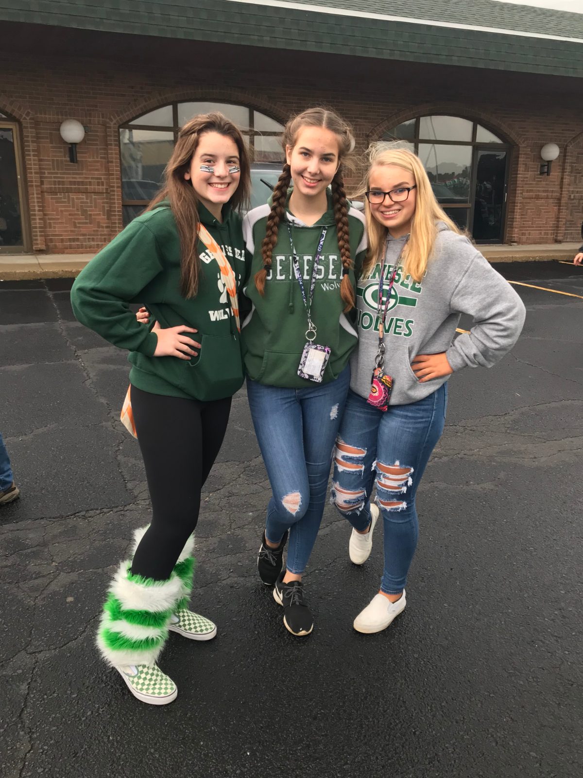 Genesee - Team Home Genesee Wolves Sports