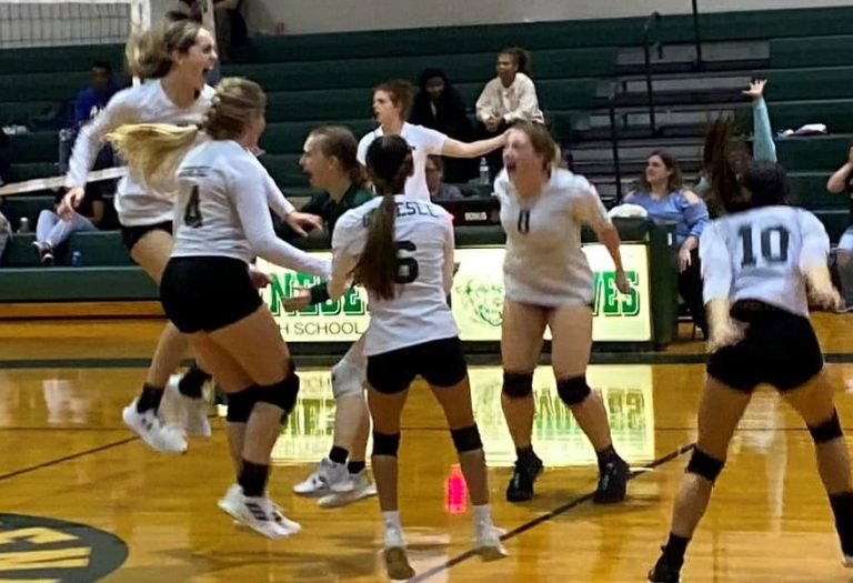 Genesee Wolves - Official Athletic Website – Genesee, MI