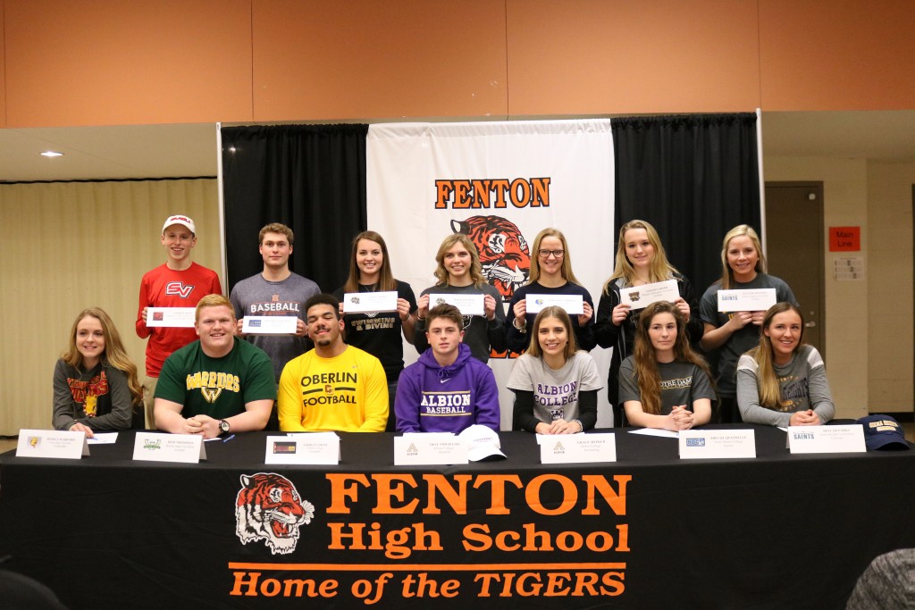 Fenton - Team Home Fenton Tigers Sports