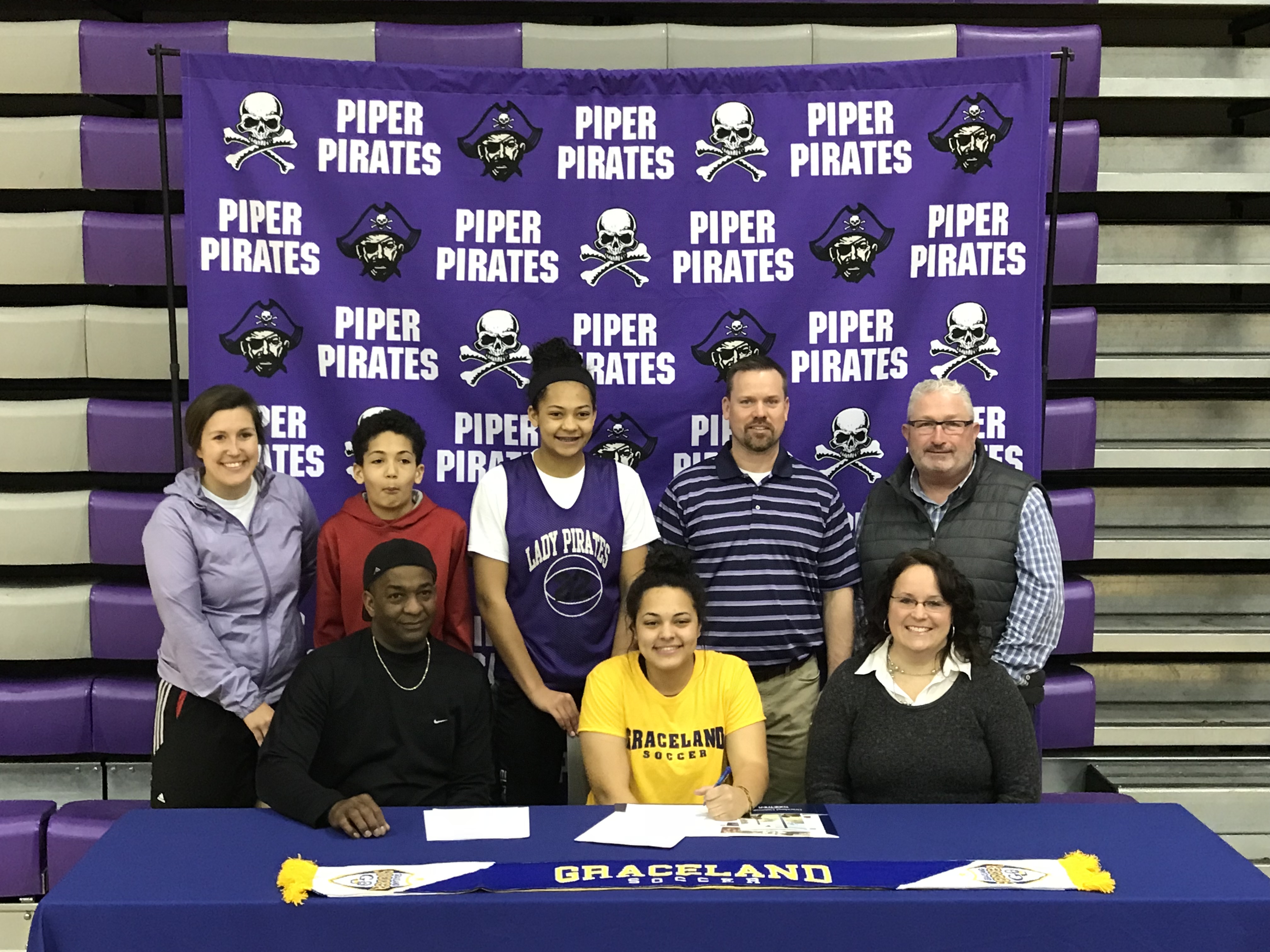 Piper - Team Home Piper Pirates Sports