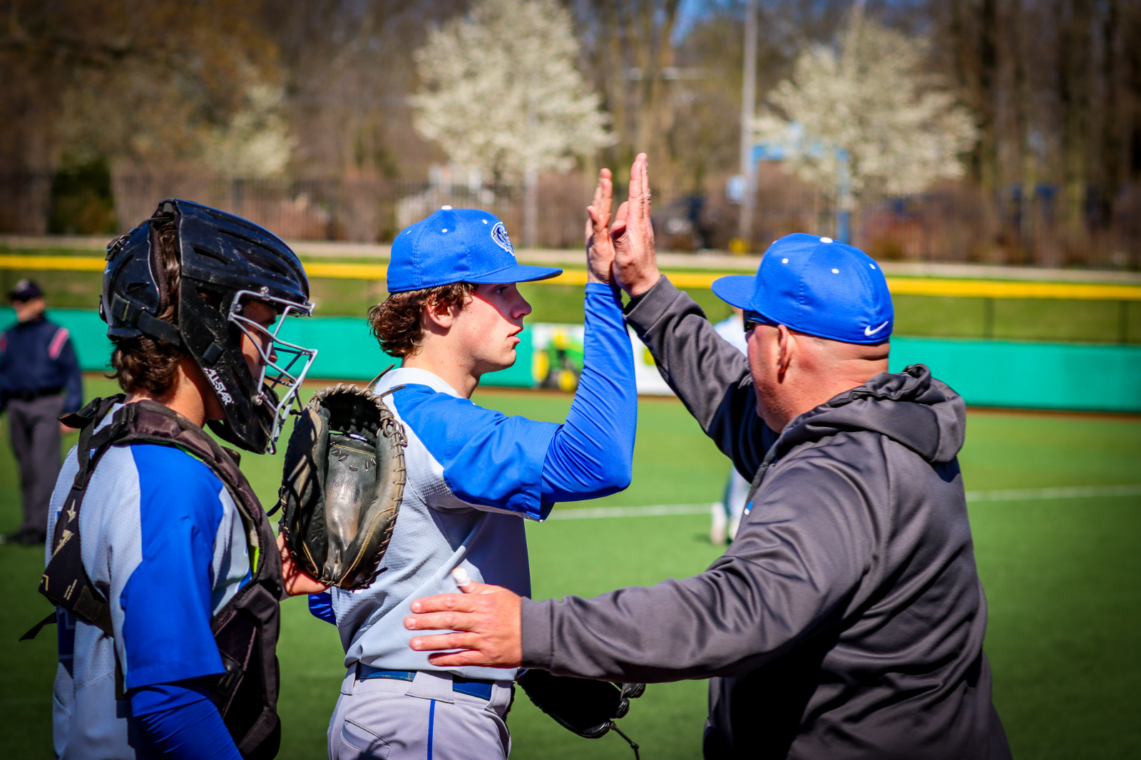 Hamilton Southeastern - Team Home Hamilton Southeastern Royals Sports