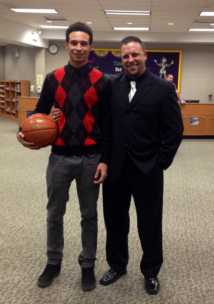 Clay - Team Home Clay Eagles Sports