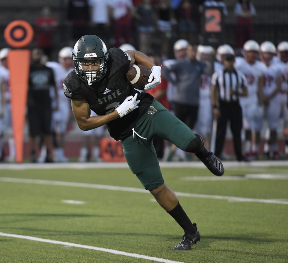 Lawrence - Team Home Lawrence Chesty Lions Sports