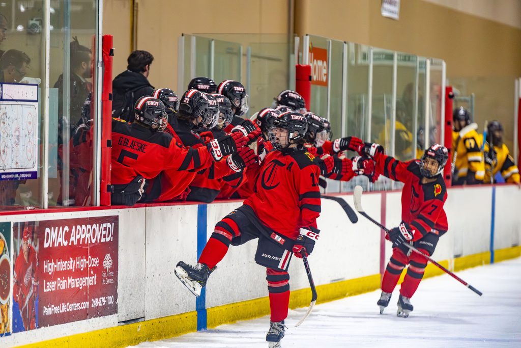 Troy - Team Home Troy Colts Sports