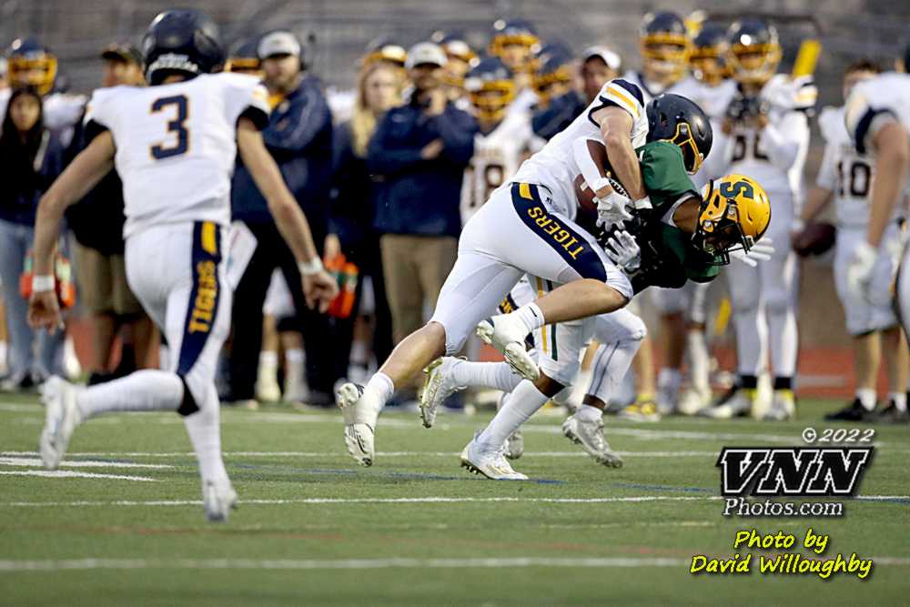 Burlington-Edison - Team Home Burlington-Edison Tigers Sports