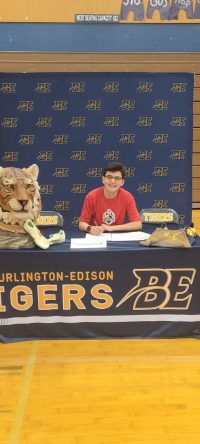 Burlington-Edison - Team Home Burlington-Edison Tigers Sports