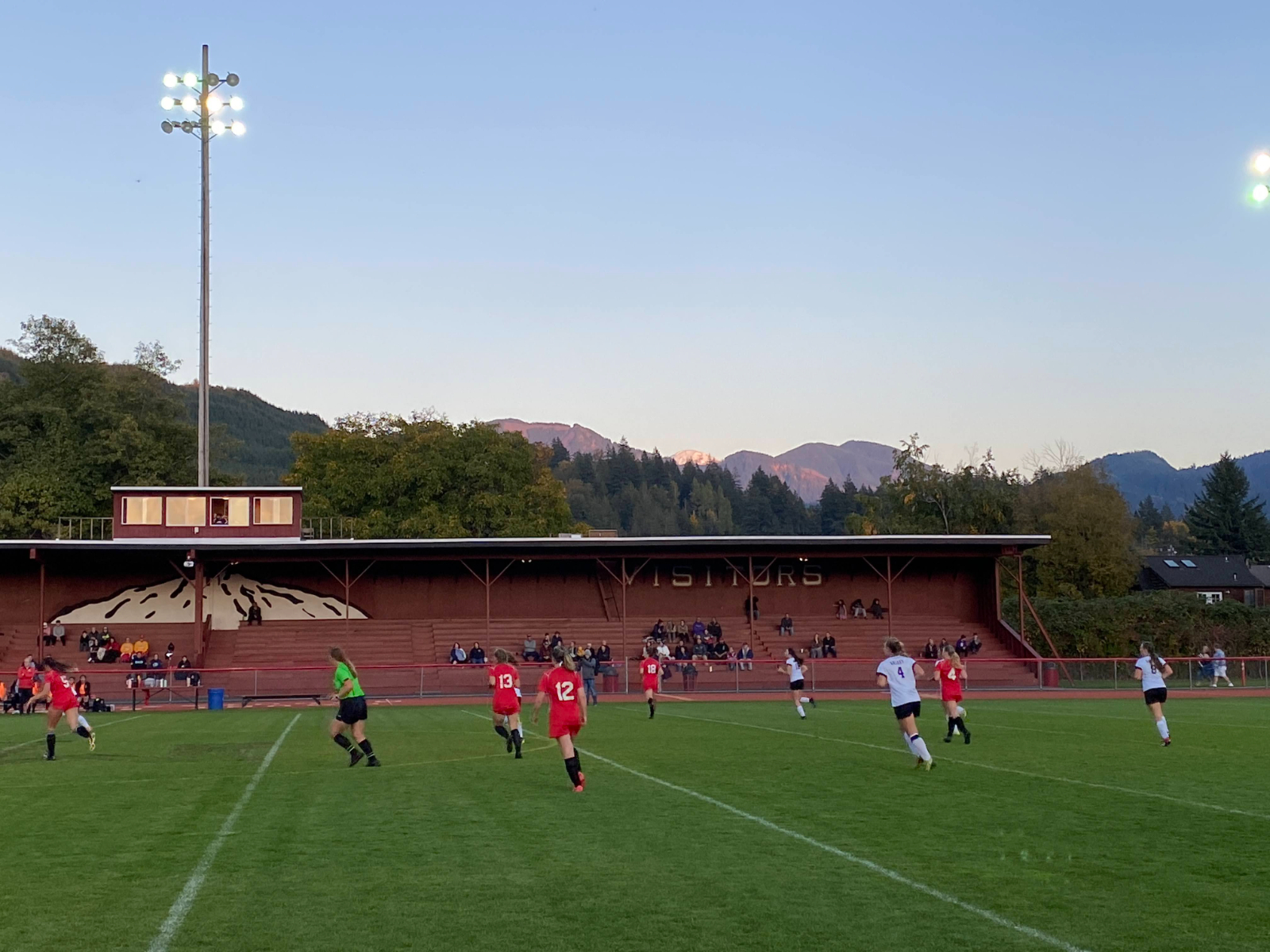 Nooksack Valley - Team Home Nooksack Valley Pioneers Sports