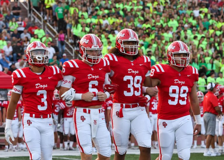 Crown Point Bulldogs - Official Athletic Website – Crown Point, IN