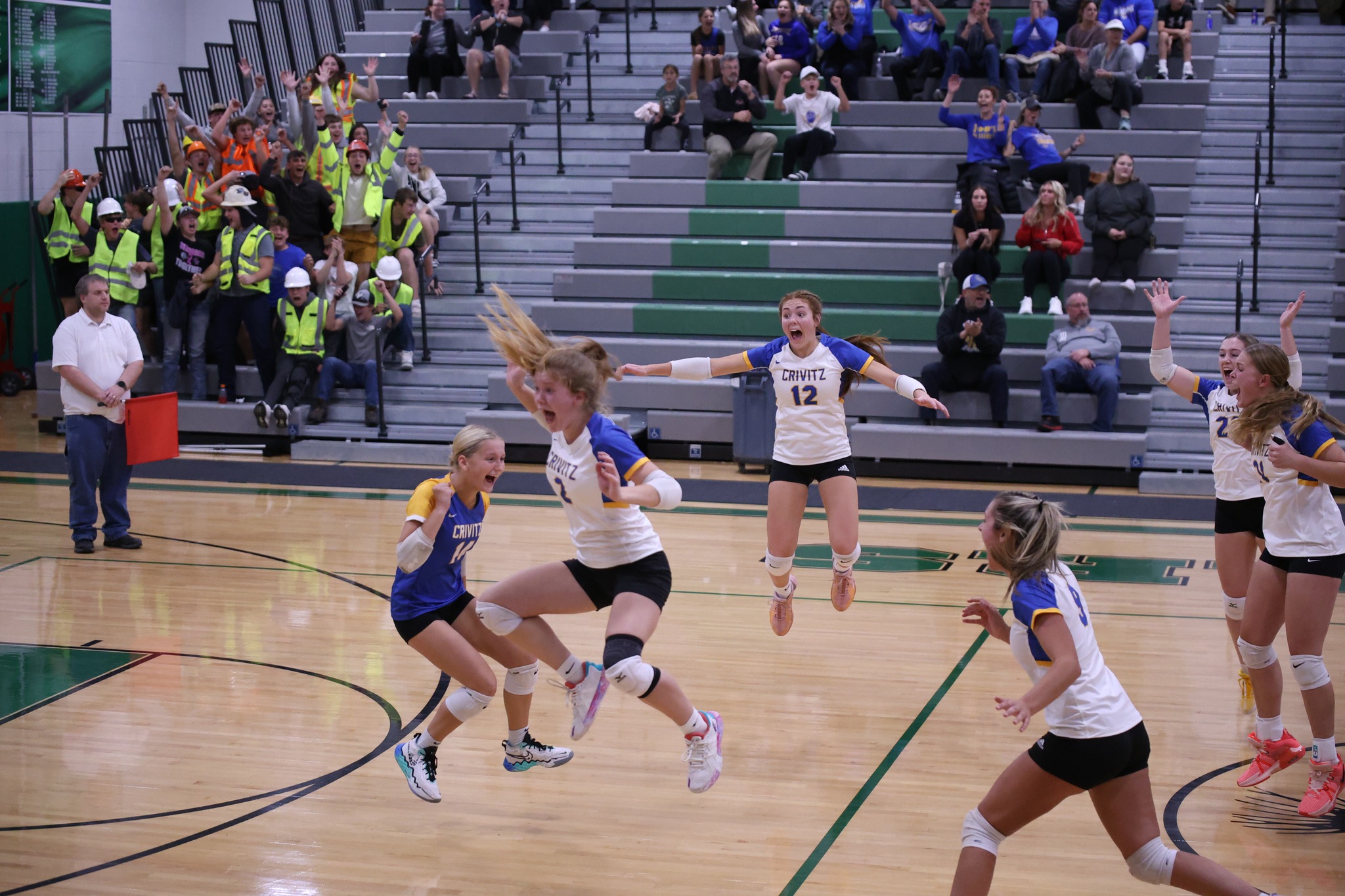 Crivitz - Team Home Crivitz Wolverines Sports