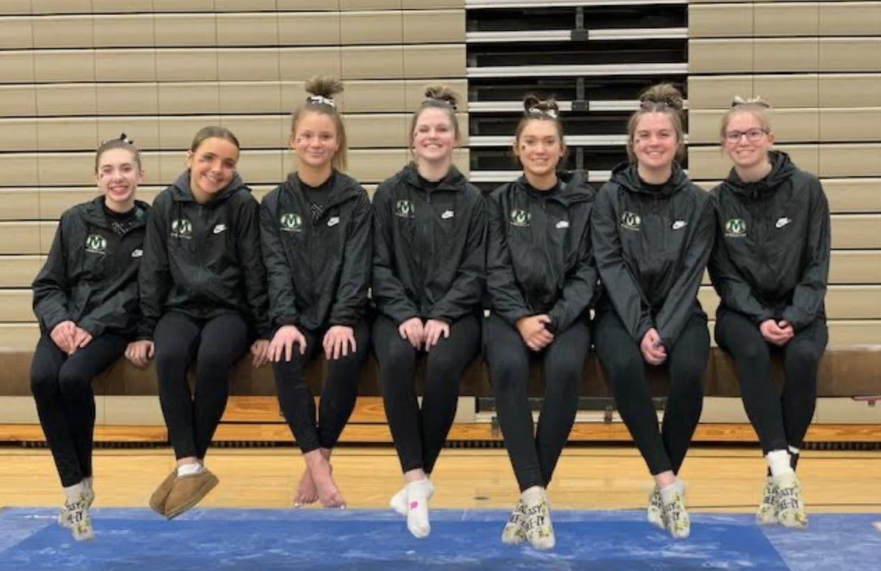 Medina - Team Home Medina Bees Sports