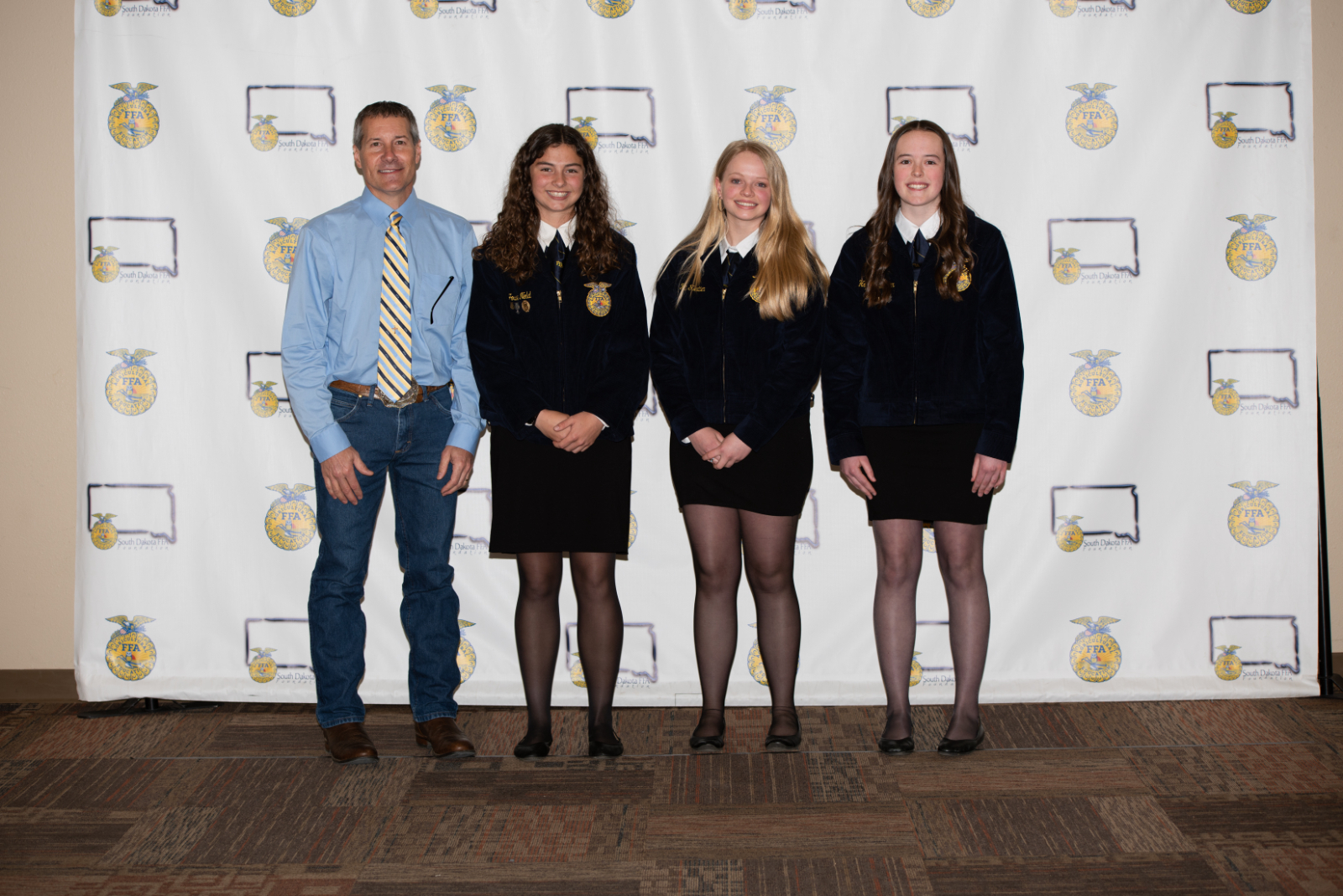 Mitchell - Team Home Mitchell Kernels Sports