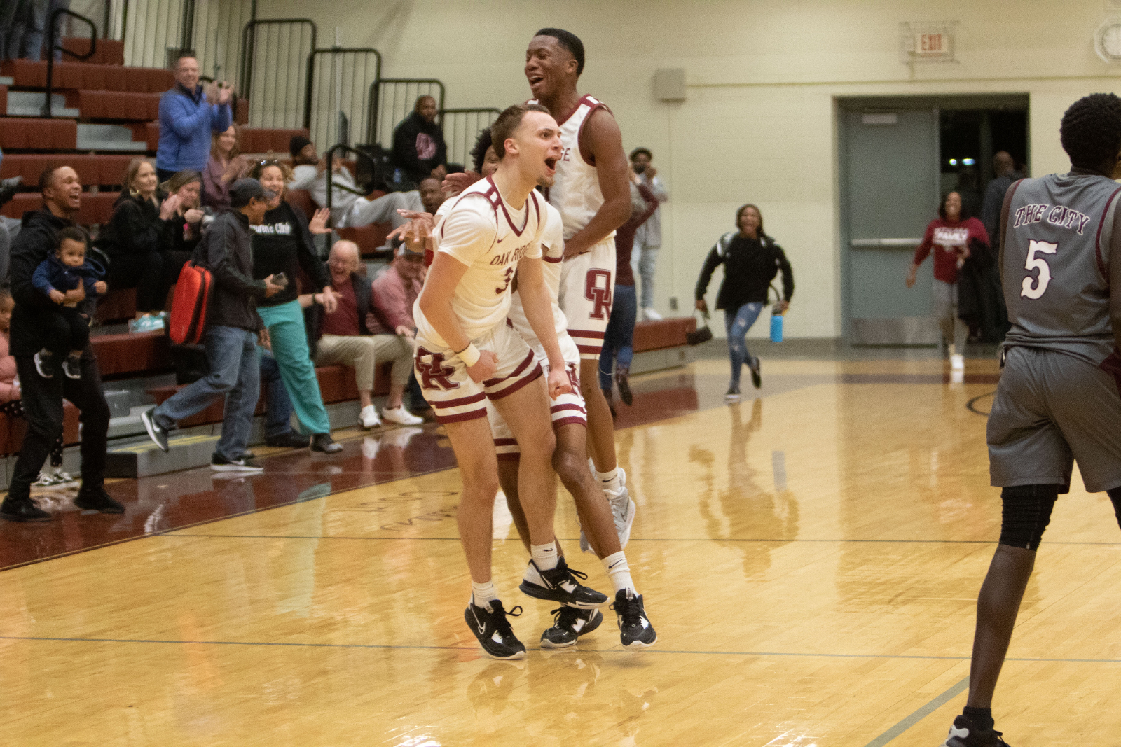 Oak Ridge - Team Home Oak Ridge Wildcats Sports