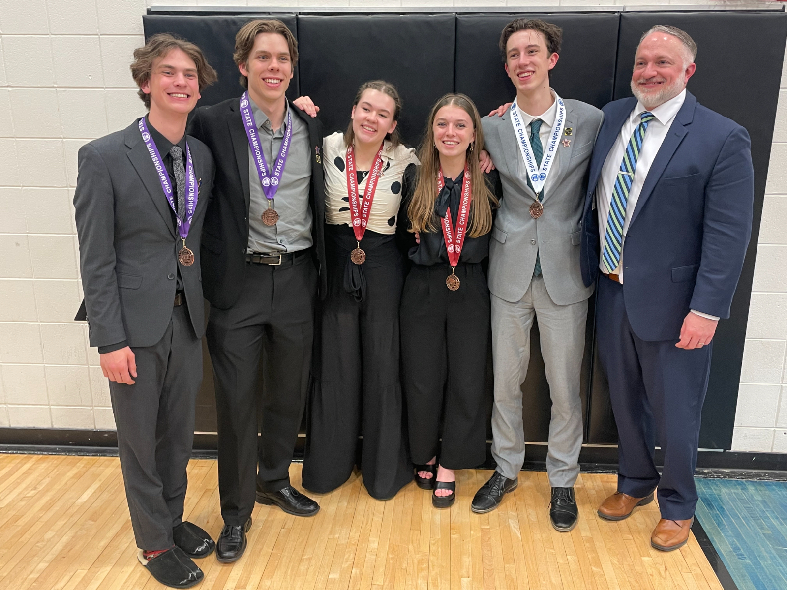 Cambridge-Isanti - Team Home Cambridge-Isanti Bluejackets Sports