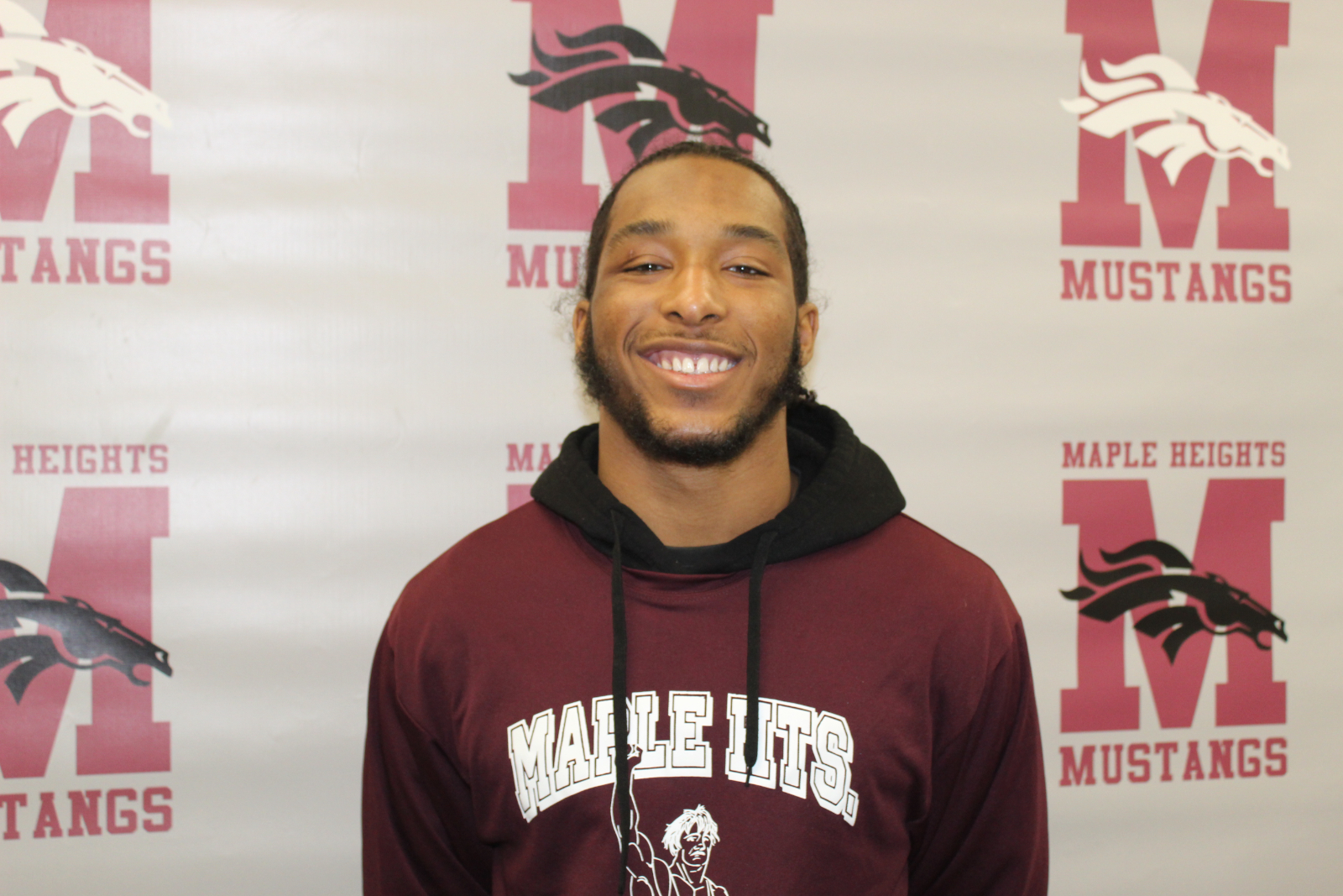 Maple Heights - Team Home Maple Heights Mustang Sports