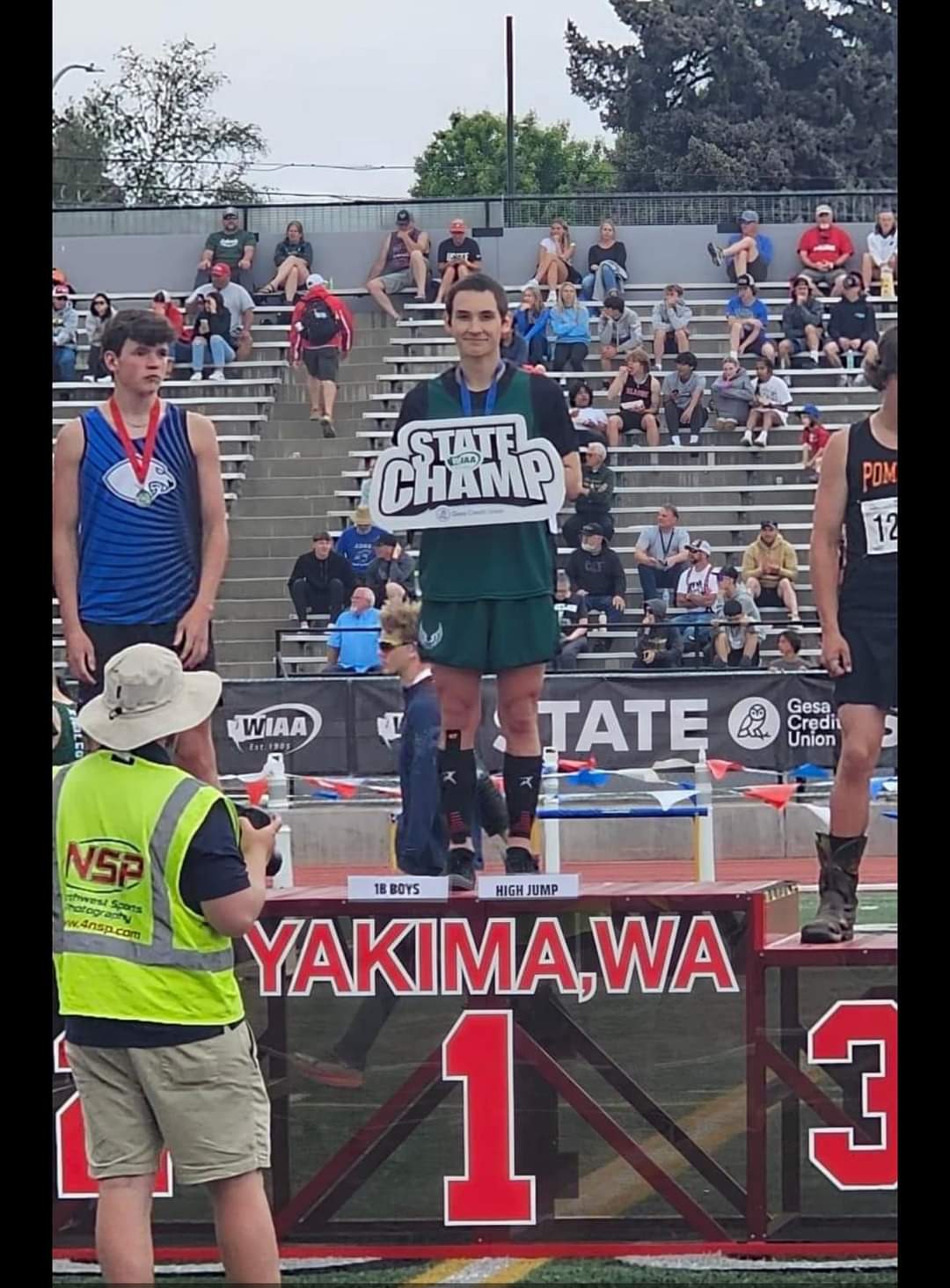 Mary M. Knight - Team Home Mary M. Knight Owls Sports