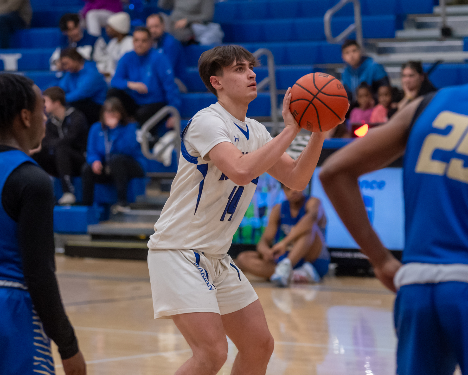 Marian - Team Home Marian Knights Sports