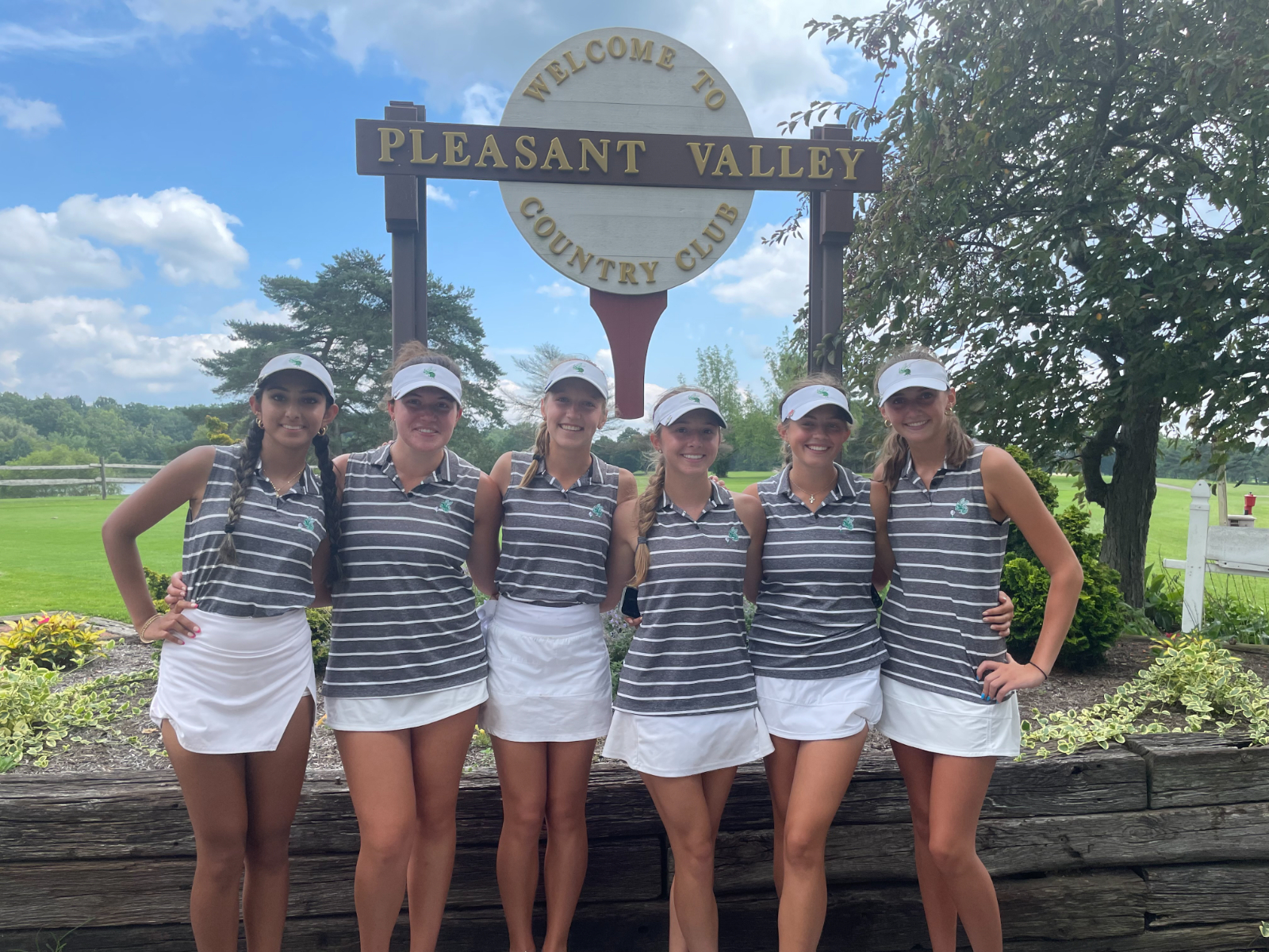 Highland - Team Home Highland Hornets Sports