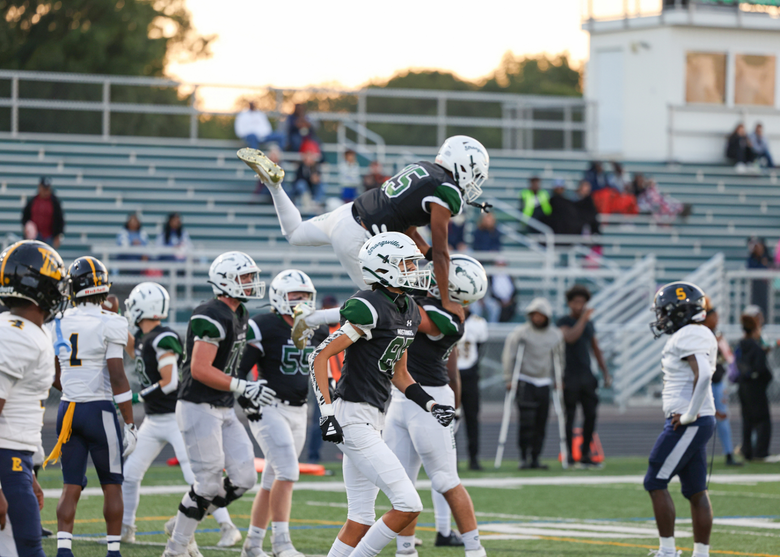 Strongsville - Team Home Strongsville Mustangs Sports