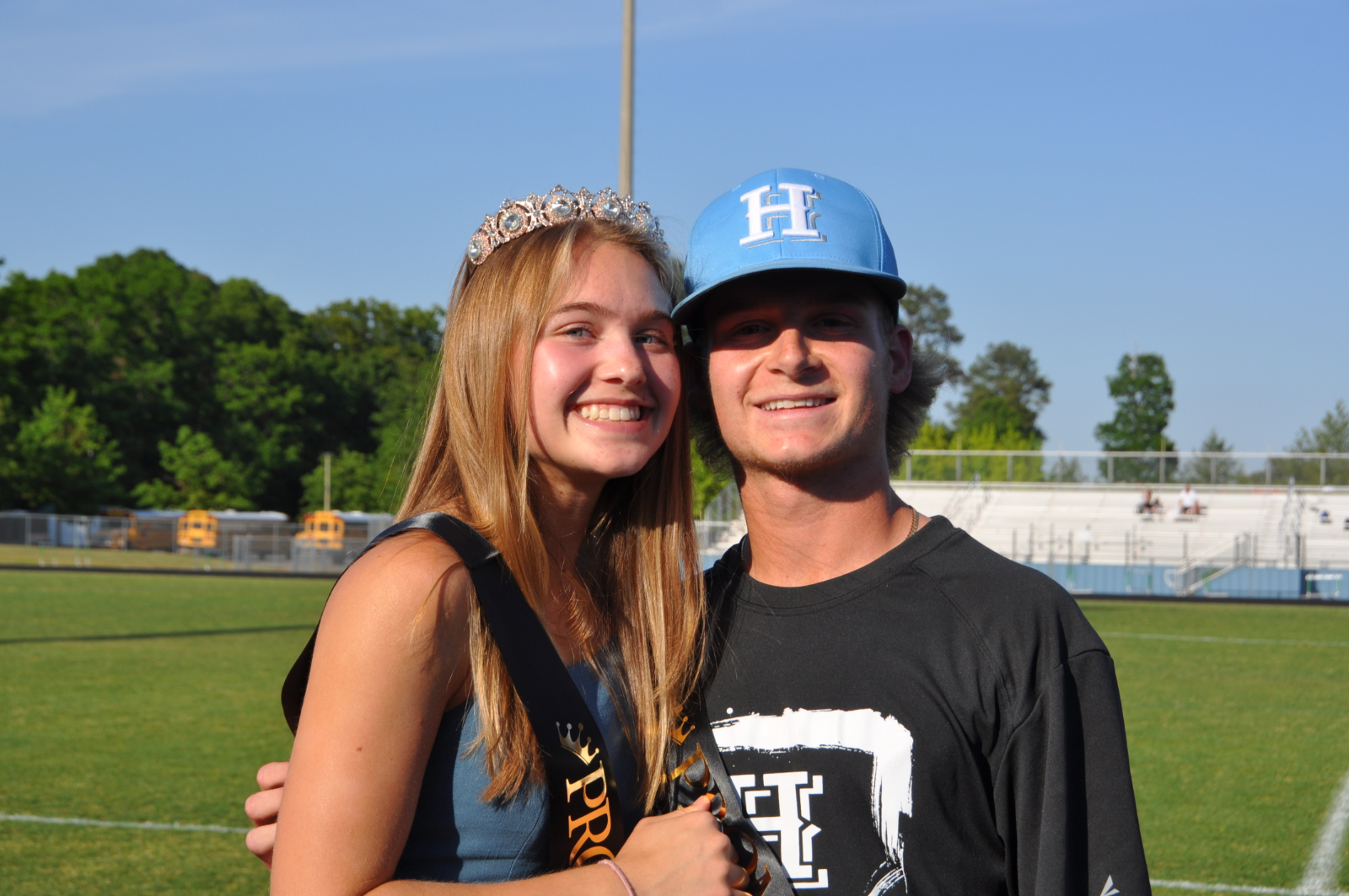 Hanover - Team Home Hanover Hawks Sports