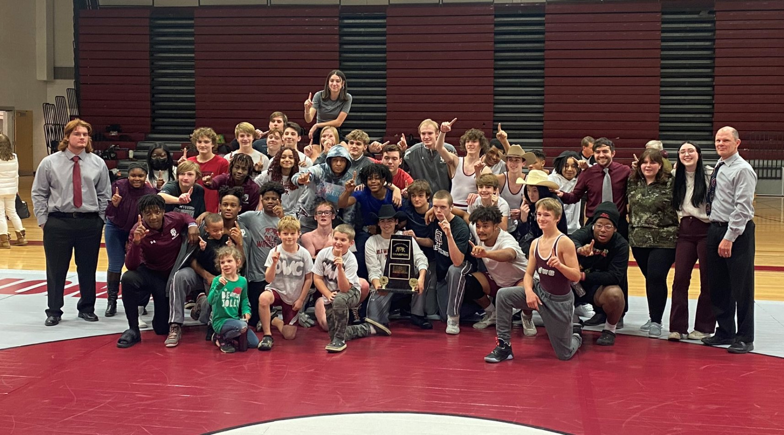 Thomas Dale - Team Home Thomas Dale Knights Sports