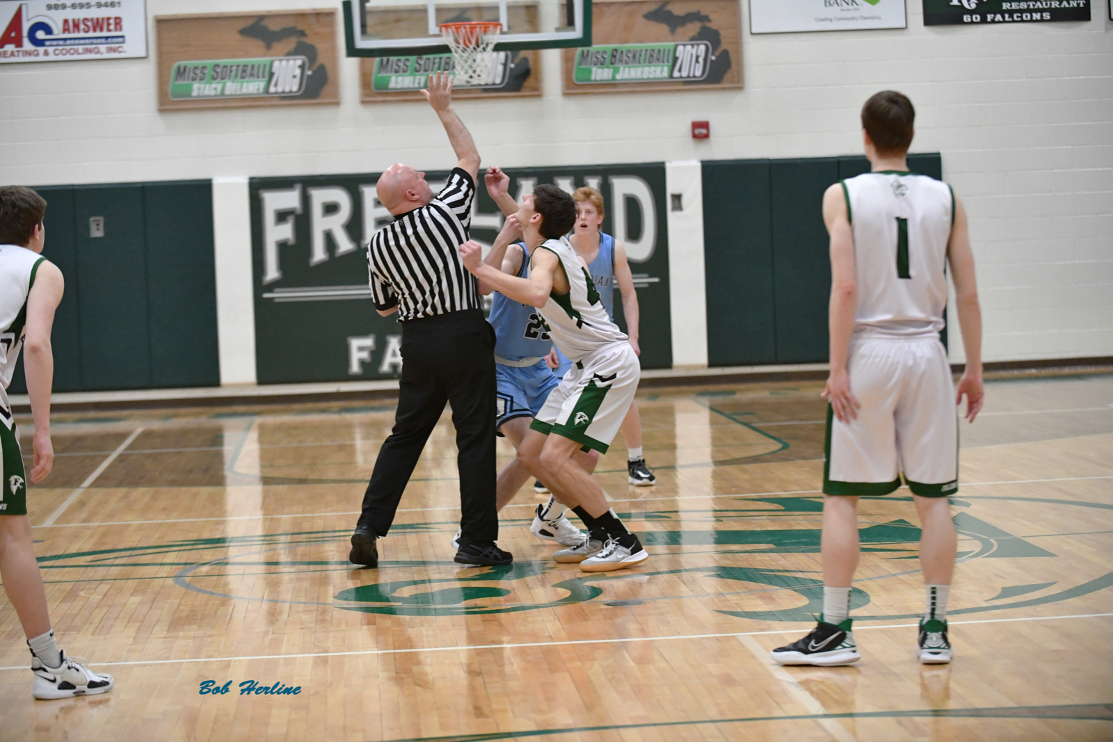 Freeland - Team Home Freeland Falcons Sports