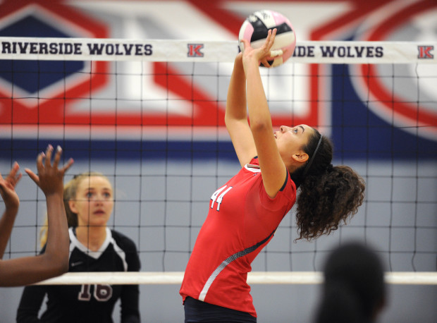 Martin Luther King - Team Home Martin Luther King Wolves Sports