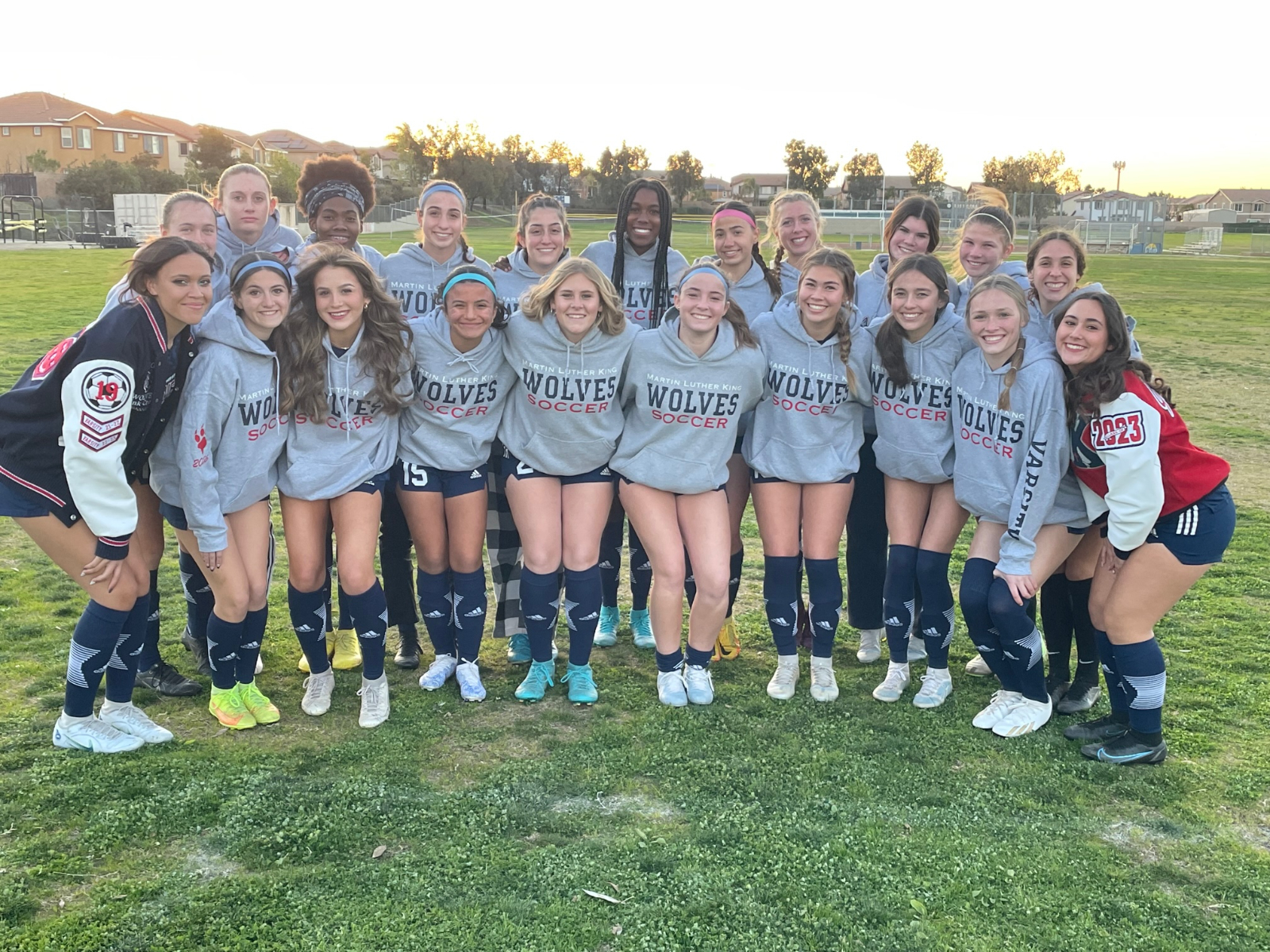 Martin Luther King - Team Home Martin Luther King Wolves Sports